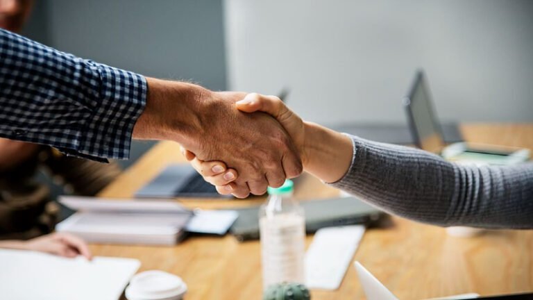 Understanding Insurance Terms: Simple Definitions for Smarter Decisions