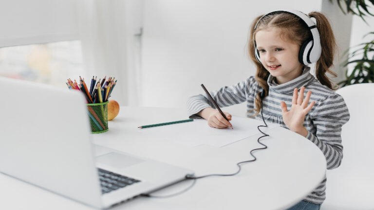 Why Live Feedback Makes Kids Writing Workshops More Effective