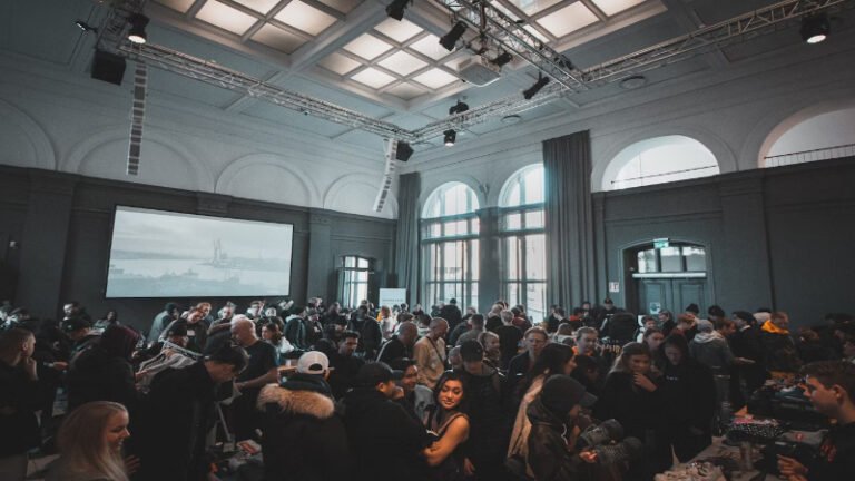Stress-Free Tips for Planning Large-Scale Events